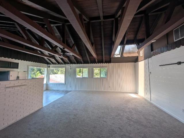3 Br, 1 bath, Condo 14301 Mill Ct #3