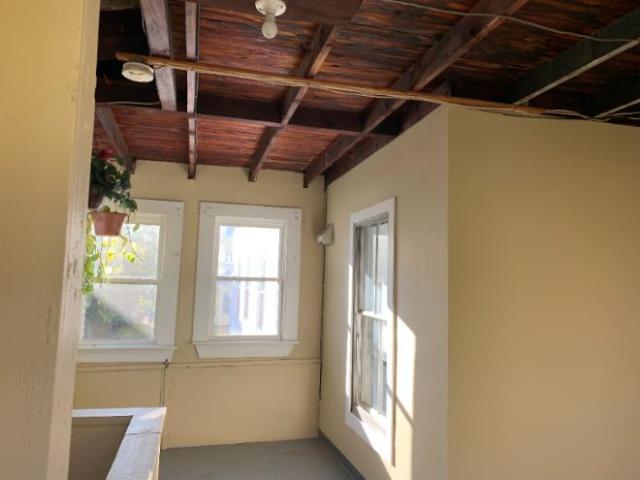 3 Br, 1 bath, Condo 145 Cartier Street