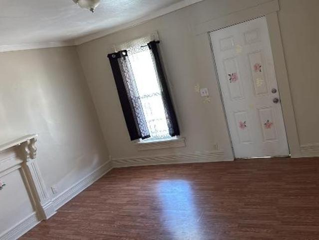 3 Br, 1 bath, Condo 145 Martz Ave