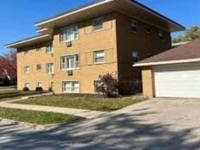 3 Br, 1 bath, Condo 148 166th