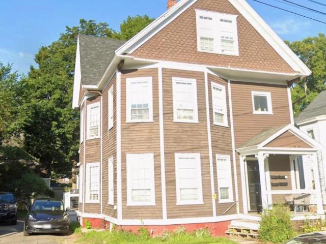 3 Br, 1 bath, Condo 148 Summer St