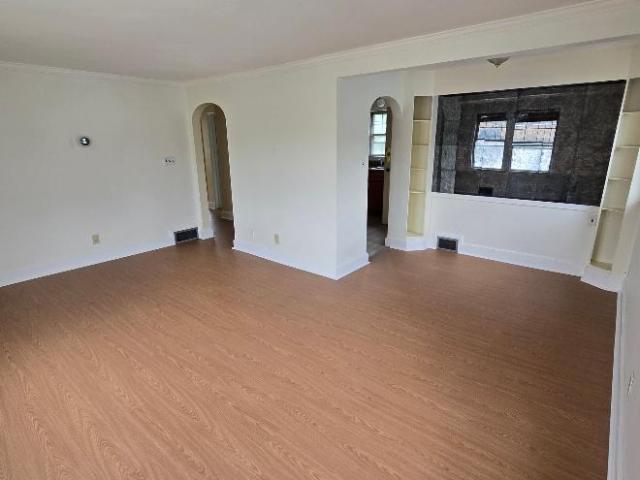3 Br, 1 bath, Condo 155 Glenwood Ave