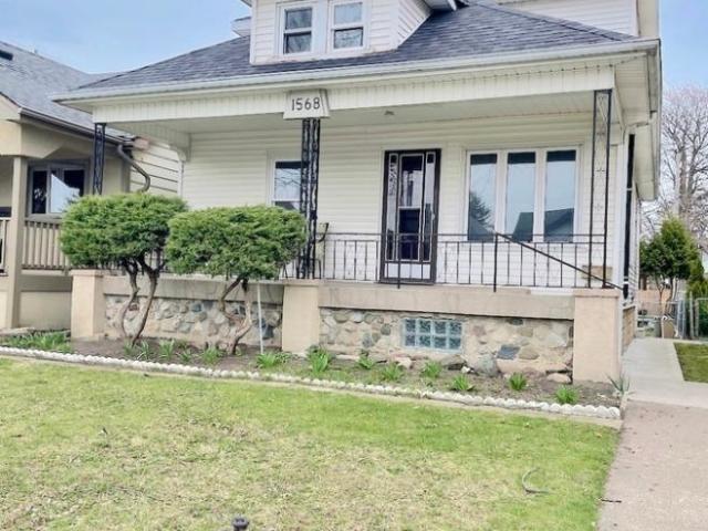 3 Br, 1 bath, Condo 1568 Pierre Ave