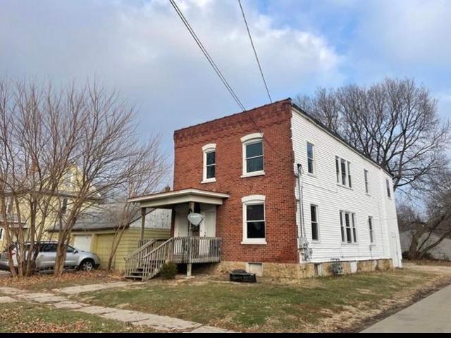 3 Br, 1 bath, Condo 1612 10th St