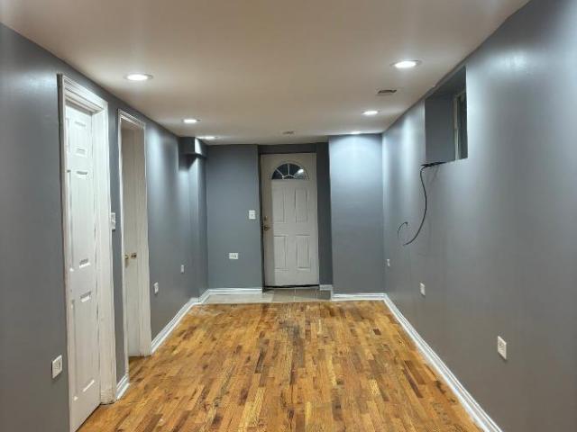3 Br, 1 bath, Condo 1626 N Kildare