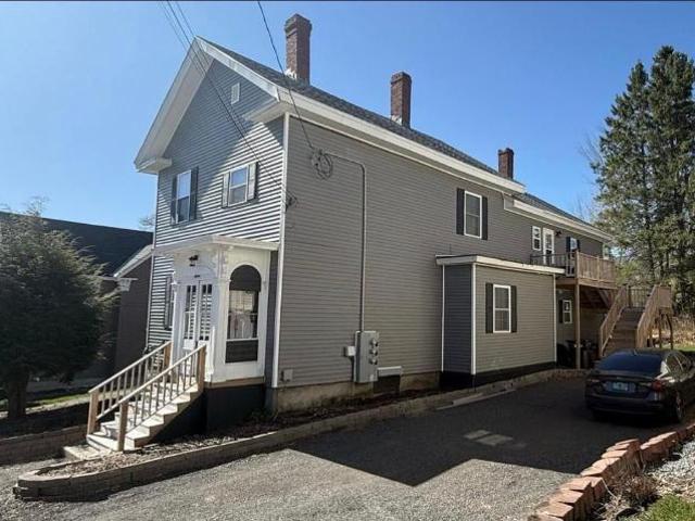 3 Br, 1 bath, Condo 16 Highland Ave