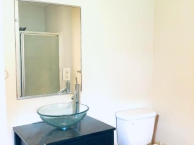 3 Br, 1 bath, Condo 17156 N State Rd