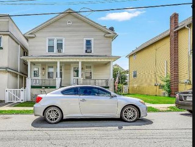 3 Br, 1 bath, Condo 1727 Monroe Ave