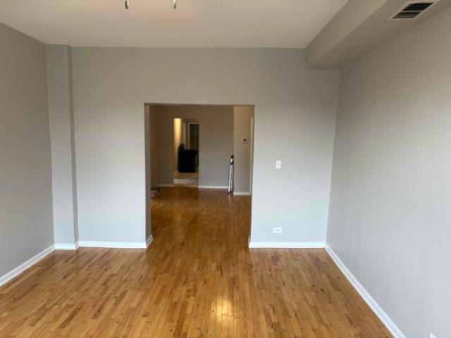 3 Br, 1 bath, Condo 1759 N Kedzie Ave
