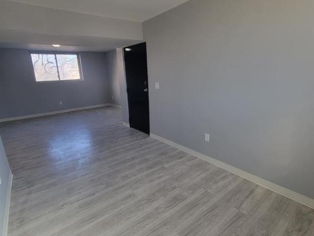3 Br, 1 bath, Condo 1808 North James H Mcgee Blvd