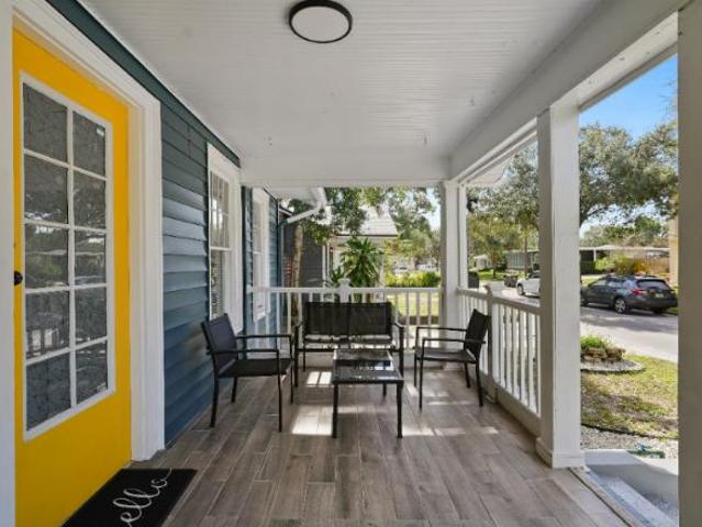 3 Br, 1 bath, Condo 1829 Hollenbeck Drive