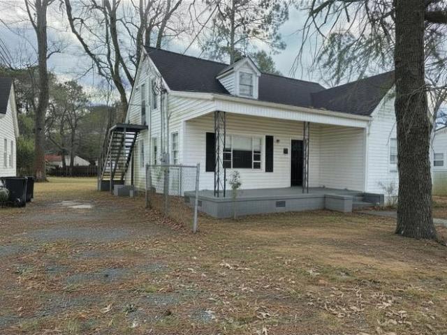 3 Br, 1 bath, Condo 1822 Dupree St