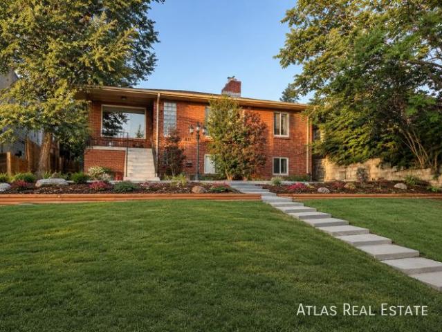 3 Br, 1 bath, Condo 1833 N Hooker Street
