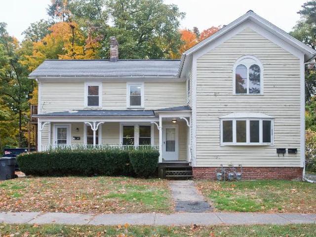 3 Br, 1 bath, Condo 18 Bates Street