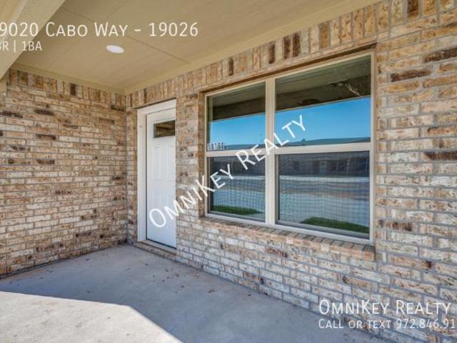 3 Br, 1 bath, Condo 19020 Cabo Way