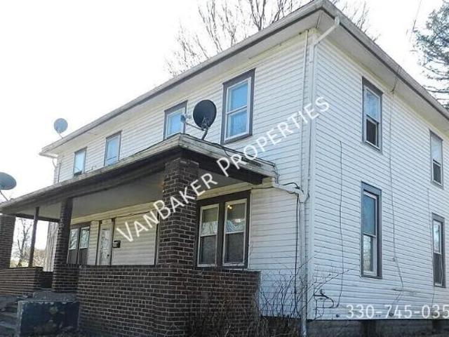 3 Br, 1 bath, Condo 192 North Martha Ave