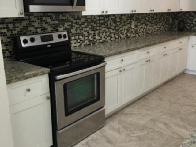 3 Br, 1 bath, Condo 199 Street NW 42nd Ave