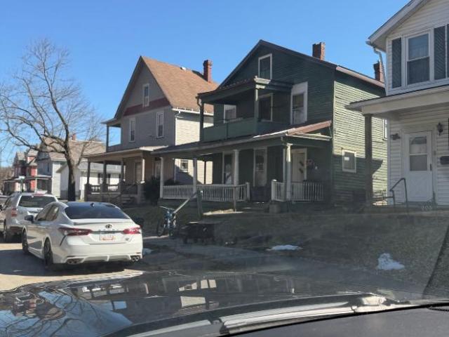 3 Br, 1 bath, Condo 203 W Front St