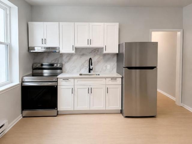 3 Br, 1 bath, Condo 2126 N 16th Street