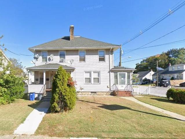 2 Br, 1 bath, Condo 2211 Morris Ave