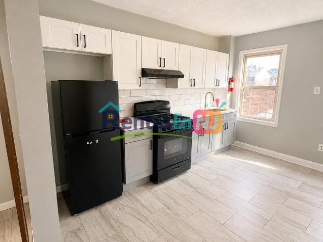 3 Br, 1 bath, Condo 229 Jefferson St