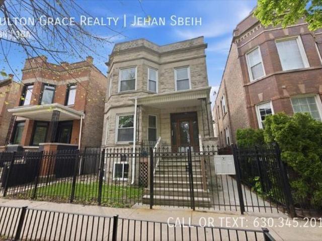 3 Br, 1 bath, Condo 2334 N Hamlin Ave