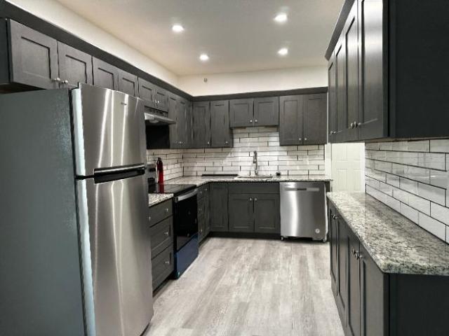 3 Br, 1 bath, Condo 234 Merrimack Street