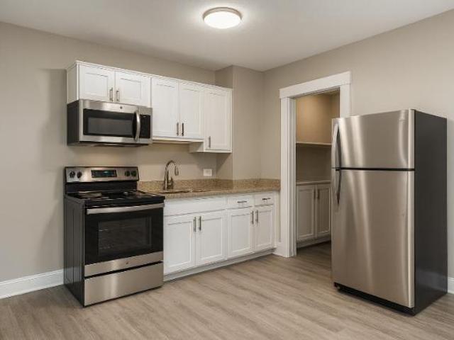 3 Br, 1 bath, Condo 239 Wyoming Street
