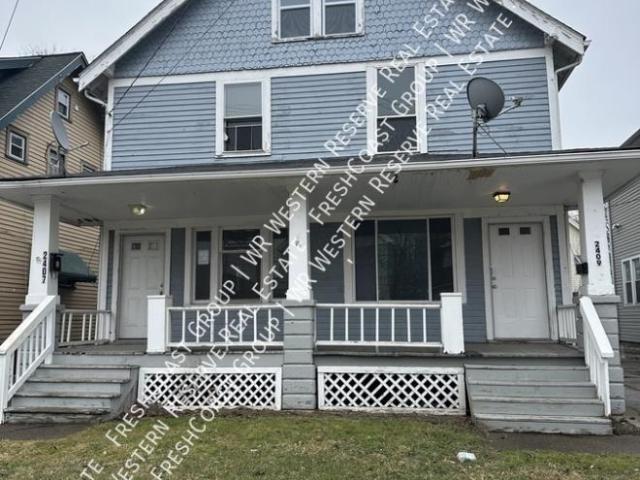 3 Br, 1 bath, Condo 2407 Colburn Ave