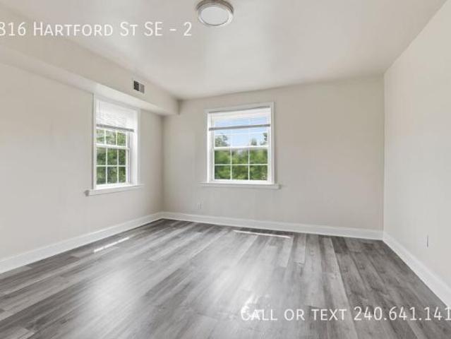 3 Br, 1 bath, Condo 2816 Hartford St SE