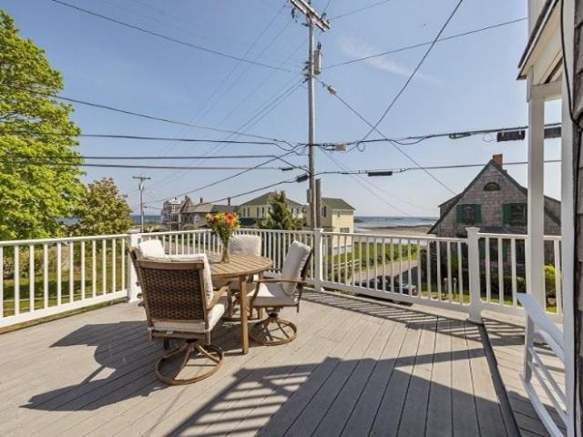 3 Br, 1 bath, Condo 281 Beach Avenue