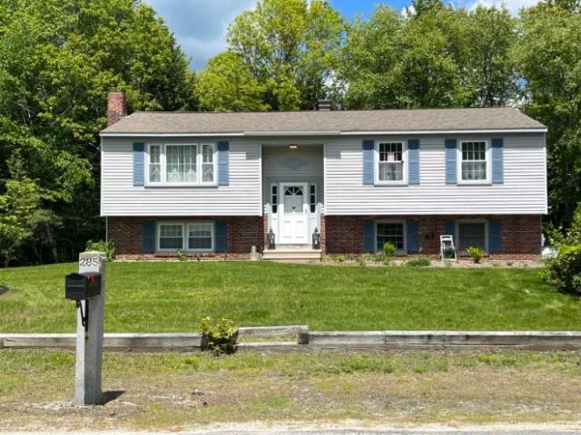 3 Br, 1 bath, Condo 285 Pinewood Drive