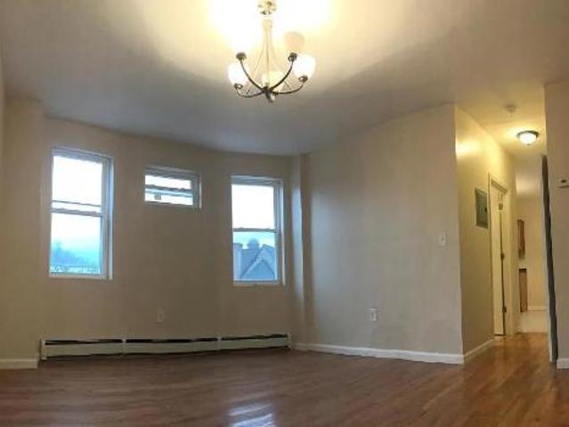 3 Br, 1 bath, Condo 28 Sherman Ave