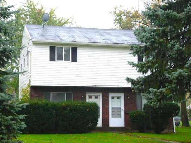 3 Br, 1 bath, Condo 2900 Creehore