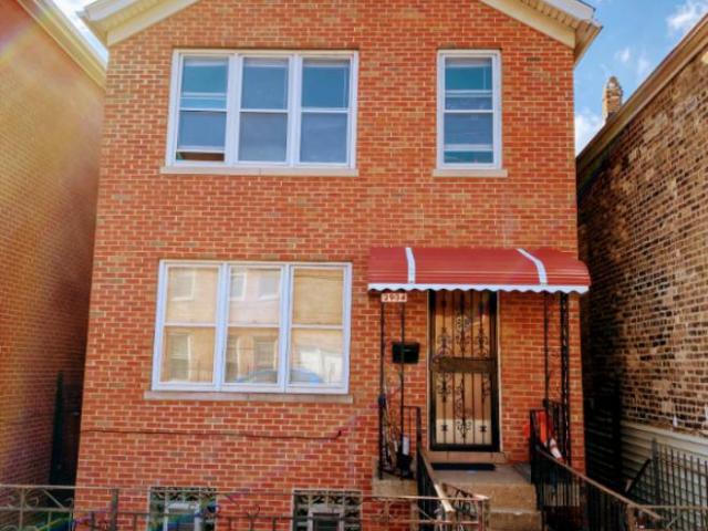 3 Br, 1 bath, Condo 2934 S Keeley St