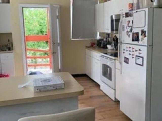 3 Br, 1 bath, Condo 296 Summit Ave