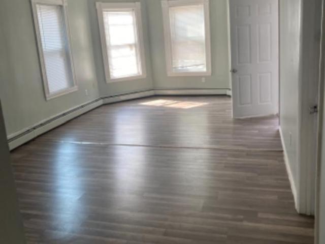 3 Br, 1 bath, Condo 29 Rutland St