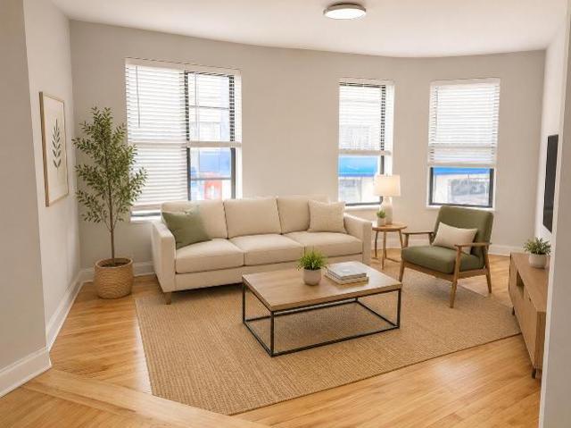 3 Br, 1 bath, Condo 3001 North Central Park Avenue