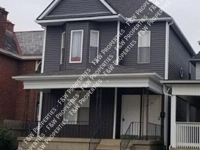 3 Br, 1 bath, Condo 301 1/2 S Ohio Ave
