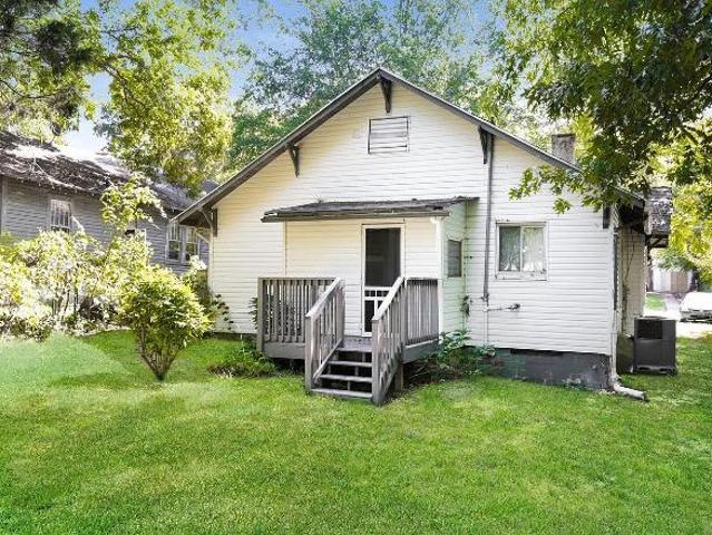 3 Br, 1 bath, Condo 301 E Guilford St