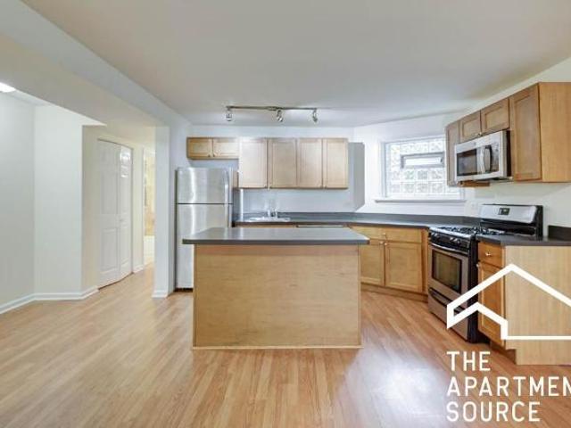 3 Br, 1 bath, Condo 3045 W Logan