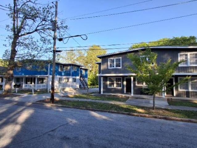 3 Br, 1 bath, Condo 304 Maplewood Ave