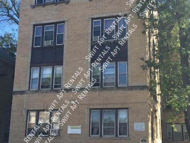 3 Br, 1 bath, Condo 307 William St