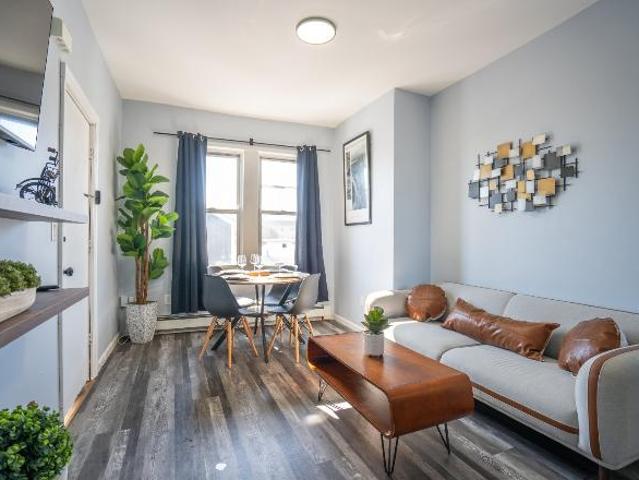3 Br, 1 bath, Condo 309 Westminster Place