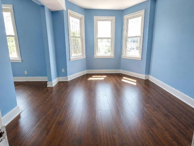 3 Br, 1 bath, Condo 313 S 19th St