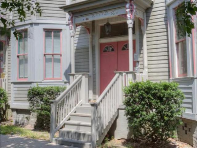 3 Br, 1 bath, Condo 318 W Hall St