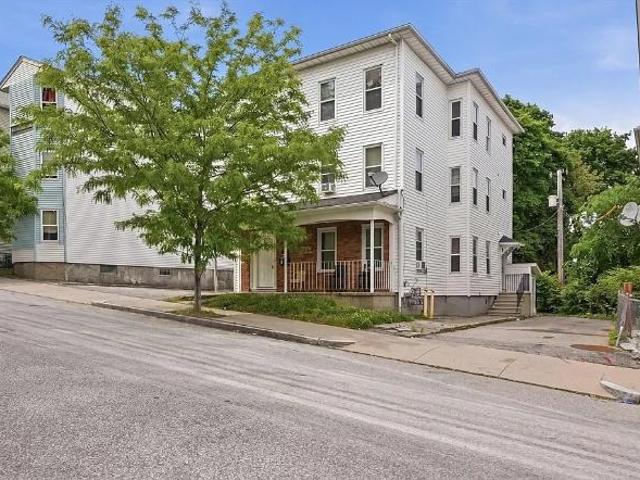 3 Br, 1 bath, Condo 31 Aetna St