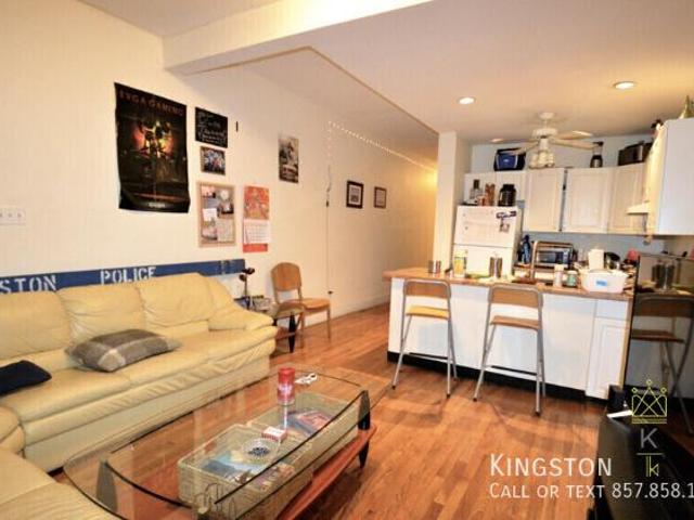 3 Br, 1 bath, Condo 322 Saint Paul St