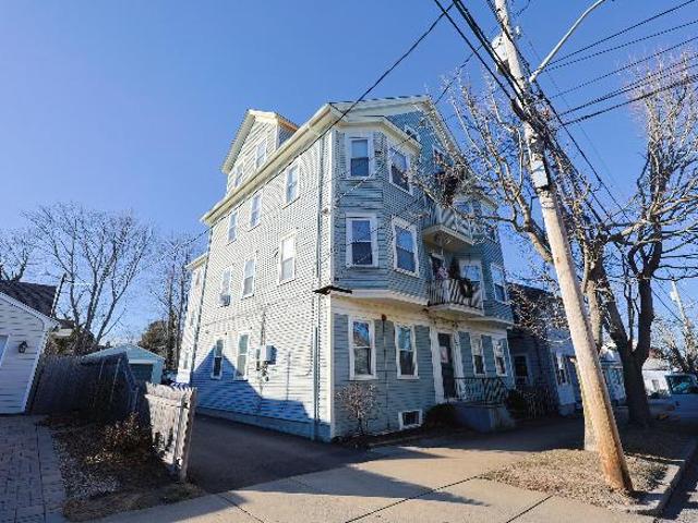 3 Br, 1 bath, Condo 327 High Street
