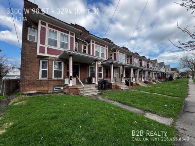 3 Br, 1 bath, Condo 3300 W 98 St